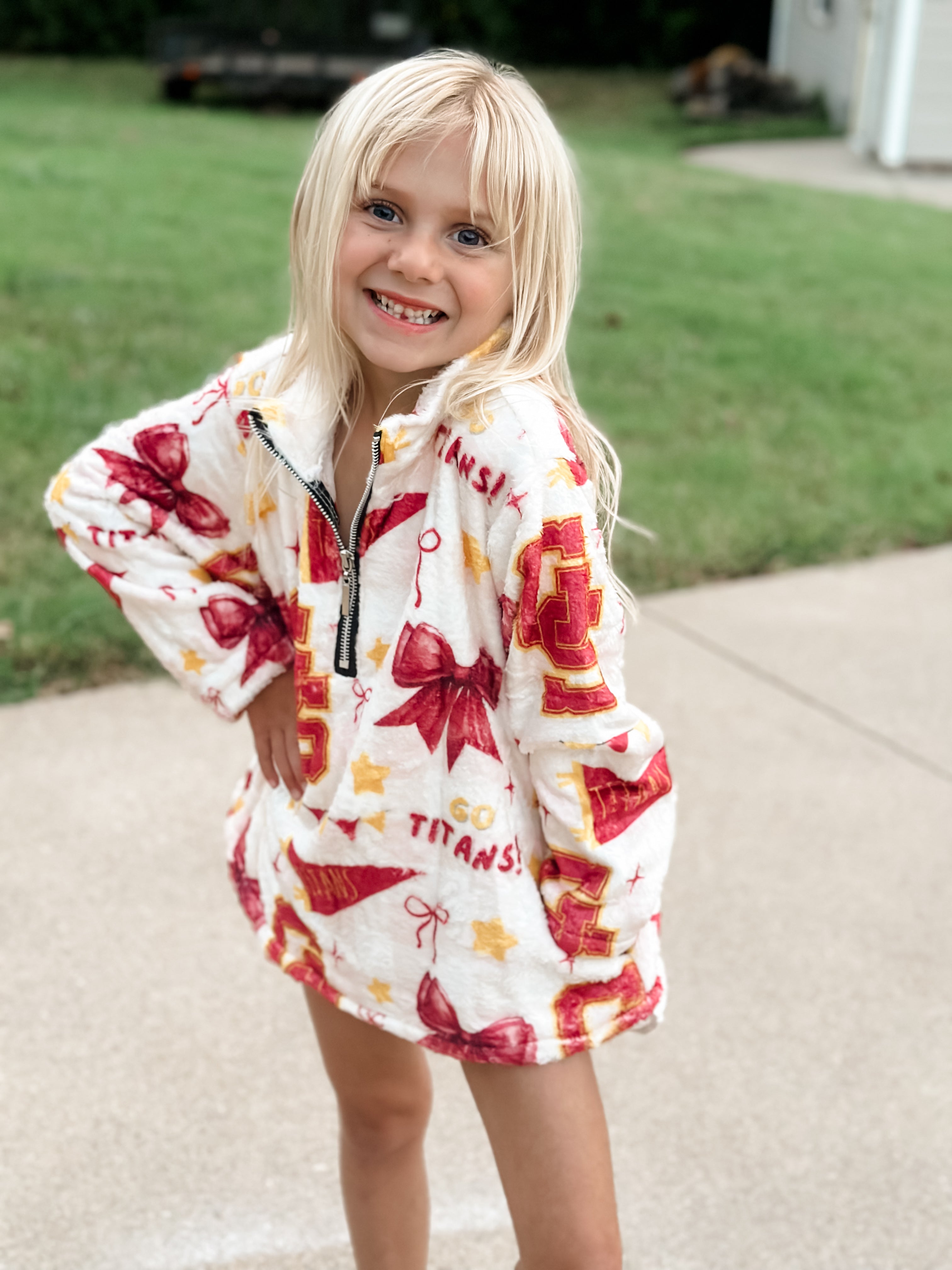 EXTRA Custom Fleece Quarter Zip - GS Titans – OTM Boutique & Bow Co.